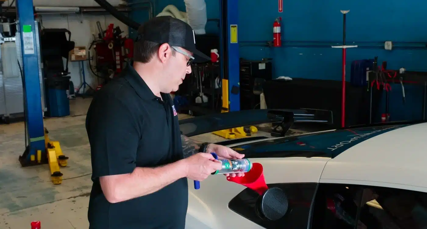 Direct Injection Carbon Buildup Prevention | LIQUI MOLY DIJectron